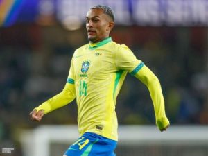 Seleção: Wesley passará por exames após sair de amistoso com dores na ...
